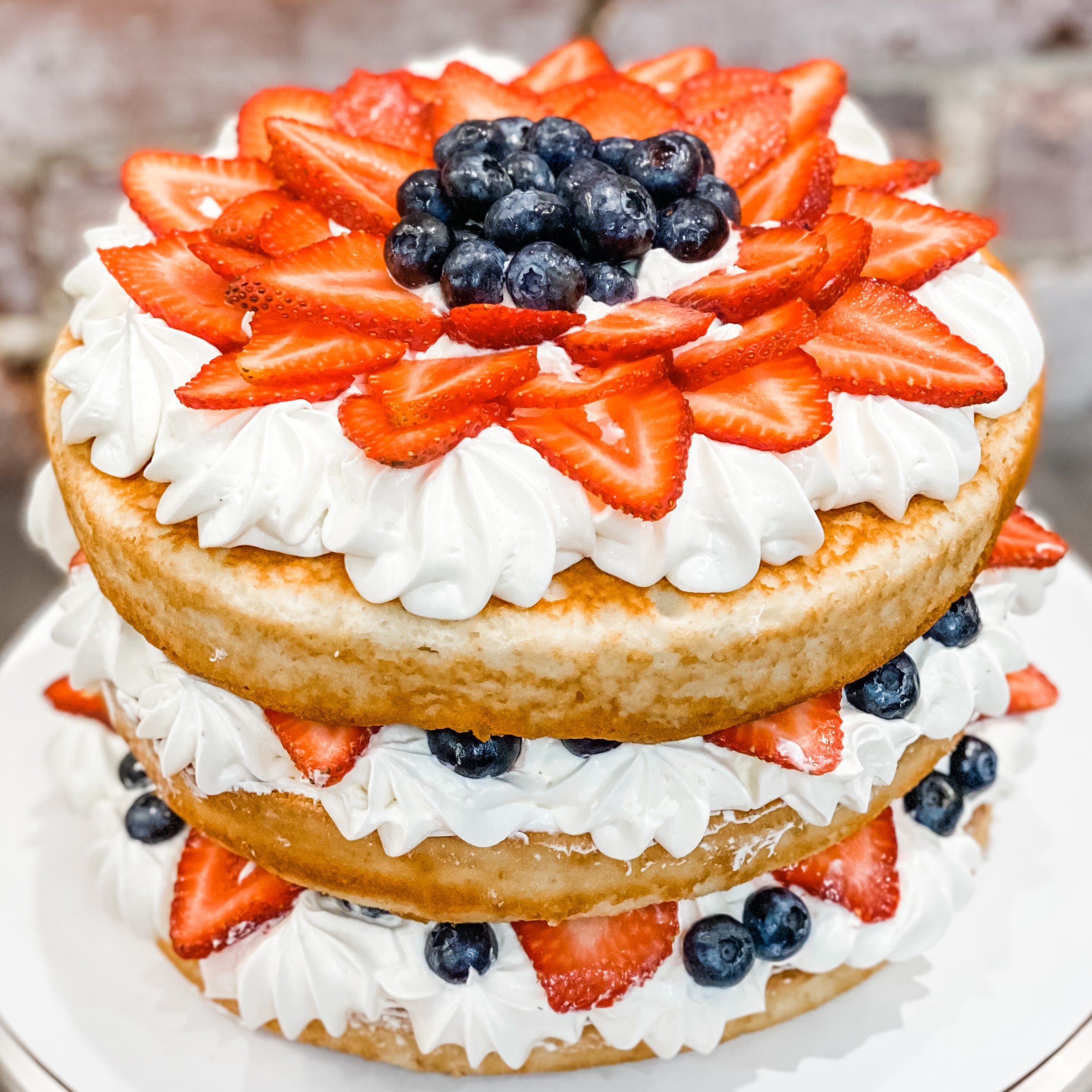 Summer Berry Cake | The Sweet Shoppe of the South